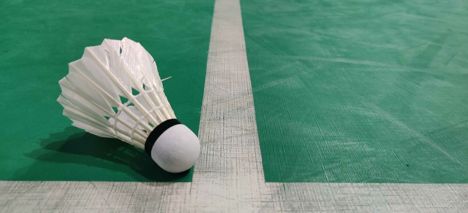 How is a badminton shuttlecock made? - God of Sports